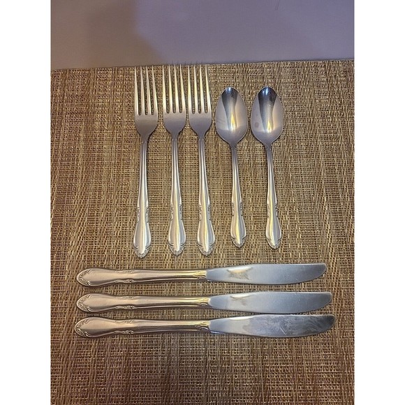 Oneida | Kitchen | Oneida Community Stainless Plantation Lot Of 8 ...